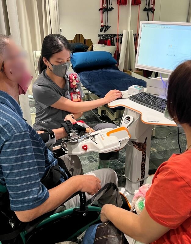 【設備篇】科技化與遊戲化趨勢 重啟長者身心潛能｜復健與復能的照顧協奏曲 | Ankecare 創新照顧